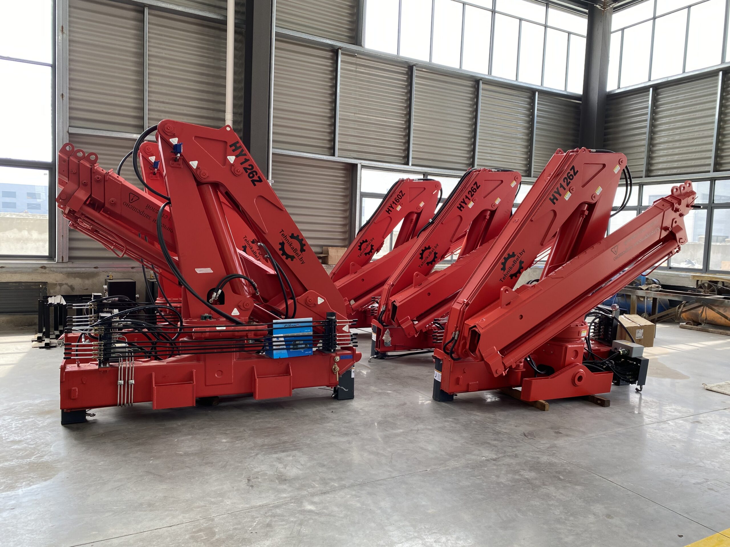 What Is a Knuckle Boom Crane? Your Guide to Versatile Lifting Solutions ...